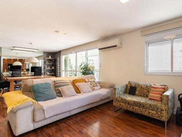 Apartamento 111m² á venda no Brooklin, 2 quartos, 2 suítes