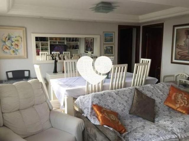 APARTAMENTO 113m² PRIVATIVOS – 3 QUARTOS + DEPENDÊNCIA – PAROLIN