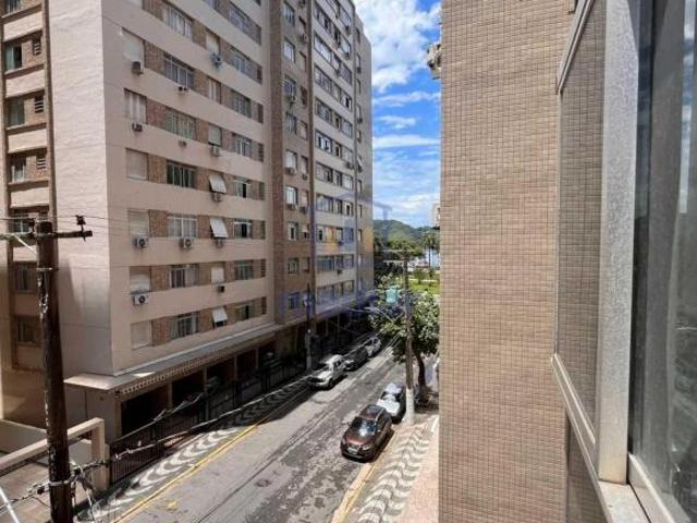 Apartamento 115 m², 3 dormitórios com 1 suíte, a poucos metros da Praia de Aparecida