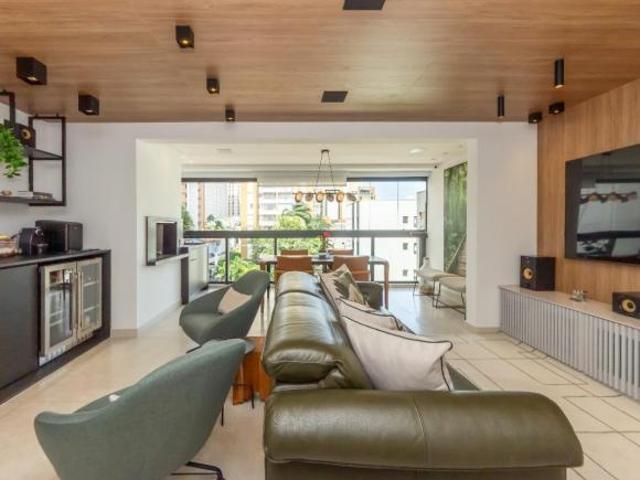 Apartamento | 116 m² | Vila Mariana | 3 Suítes | 3 Vagas | Venda R$ 2.950.000