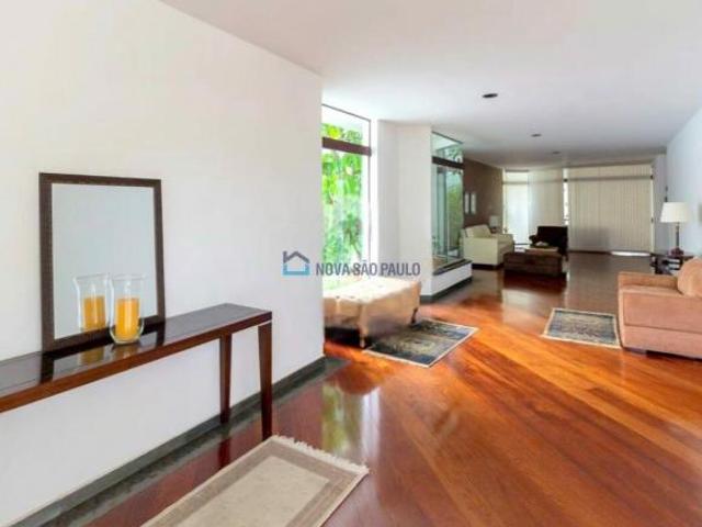 Apartamento 117m² 02 dormitórios 01 suíte 02 vagas Campo Belo