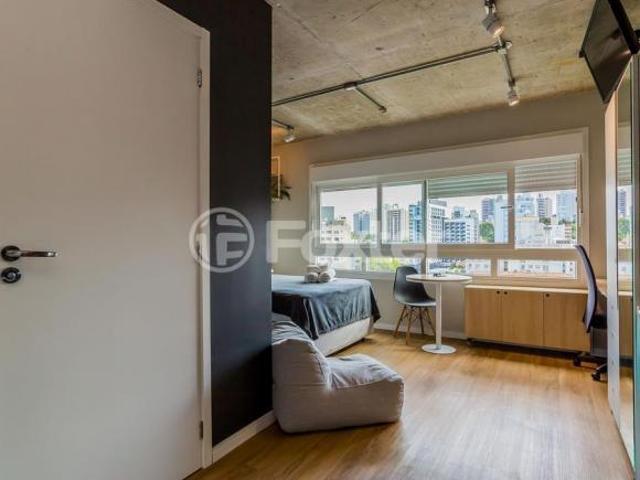 Apartamento, 11 dormitórios, 236.16 m², em Santa Cecília