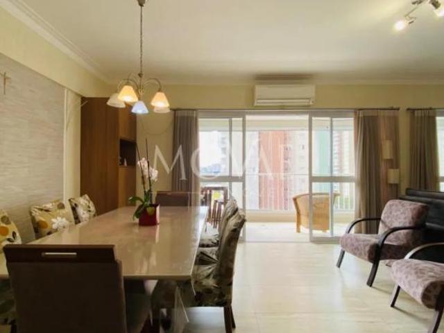 Apartamento 122 m² | 3 Dormitórios sendo 1 Suíte | 2 Vagas Subsolo | Varanda Gourmet | Sol da Manhã