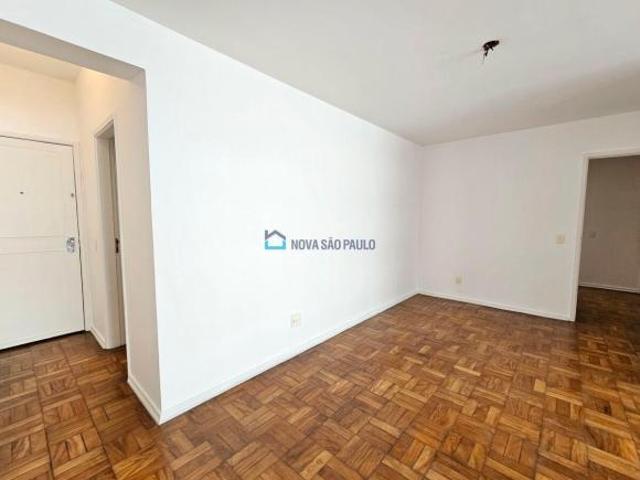 Apartamento 123m² 03 dormitórios 01 suíte 01 vaga Jardim Europa