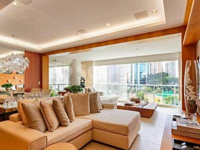 Apartamento 123m, 1 suíte, 2 vagas, aceita pets, Itaim Bibi