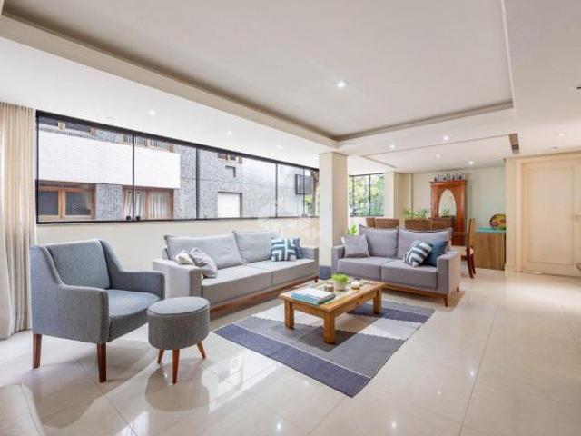 Apartamento 123m² 3 dormitórios 1 vaga no Petrópolis
