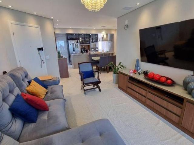 Apartamento 125 m2, 3 dormitórios, 1 suite, 2 vagas de garagem