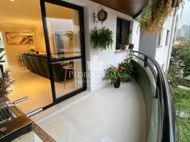 Apartamento 126 m², Tatuapé, 3 quartos suítes, 3 vagas Condomínio Edifício Gerona