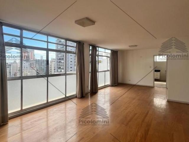 Apartamento 127 m2 a venda em Higienópolis, Av. Angélica, 3 dormitórios, 1 vaga, a 500 metros do Sh