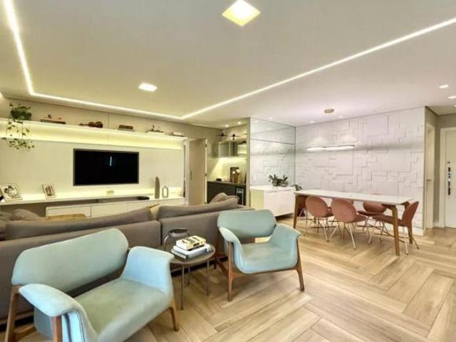 Apartamento 127m² 3 suítes 2 vagas Miolo da Vila Mascote