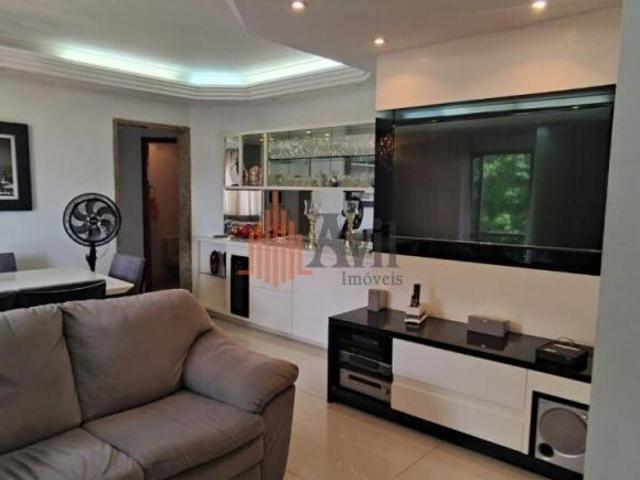 Apartamento 128 m² com 3 quartos 1 suíte e 2 vagas à Venda no Anália Franco