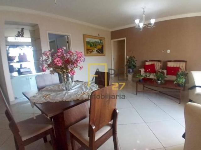 Apartamento 130m² 3 dormitórios com Suíte 2 Vagas de Garagem e Varanda
