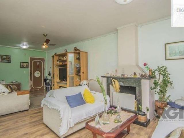 Apartamento 133m² 3 dormitórios, 1 vaga no bairro Petrópolis