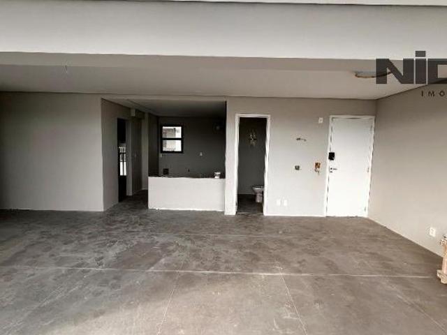 Apartamento | 133m² | 3 suítes | 23º andar | Condomínio Alameda JK