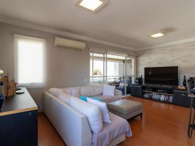 Apartamento 137m² à venda com 3 quartos, sendo 3 suítes Vila Olímpia