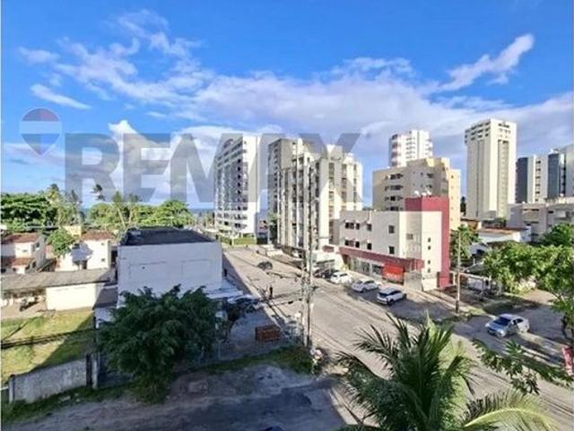 Apartamento 138m² em Candeias com Vista para o Mar