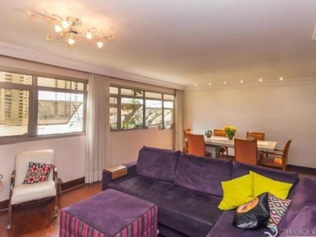 Apartamento 138m² 3 dormitórios no bairro Petrópolis