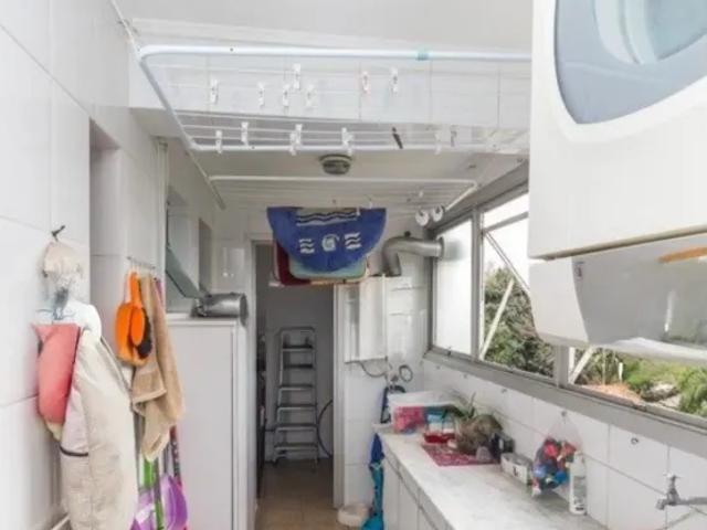 Apartamento 138m² 3 dormitórios no bairro Petrópolis