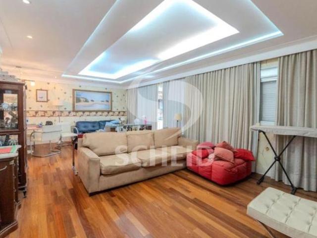 Apartamento 139m², 4 Quartos 2 suítes, 2 vagas, varanda com churrasqueira