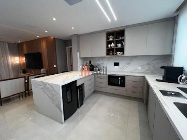 Apartamento 144m² com 4 quartos, 2 suítes à Venda no Tatuapé