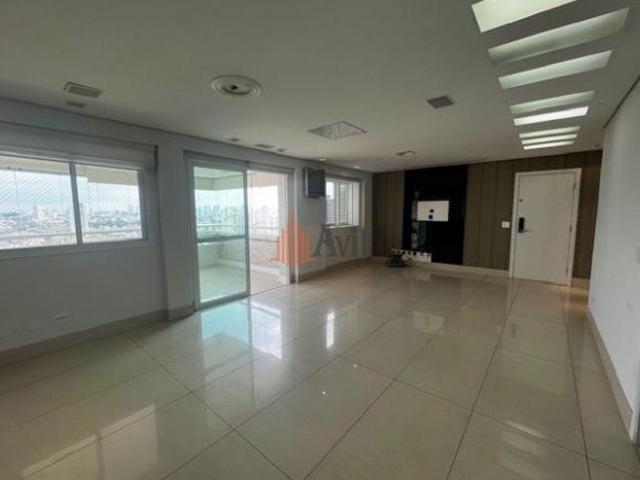 Apartamento 145 m² com 3 quartos, 3 suítes à Venda no Anália Franco