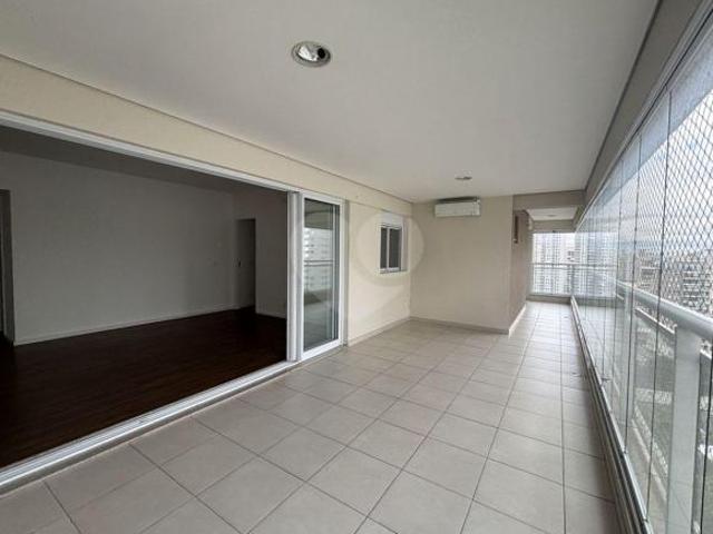 Apartamento 145m² Aluguel ou Venda| 4 Dormitórios 2 Suítes| 3 Vagas| Condomínio Clube na Barra Funda