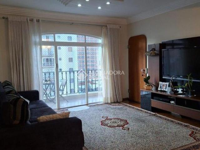 Amplo Apartamento de 150m² com 4 Dormitórios e 2 Vagas Excelente Oportunidade no Centro