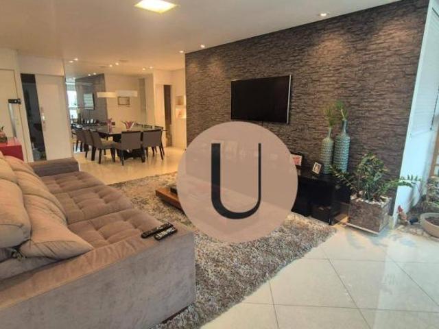 Apartamento 150m² com 3 súites, Varanda Gourmet, 3 Vagas de Garagem com Depósito Jardim do Mar