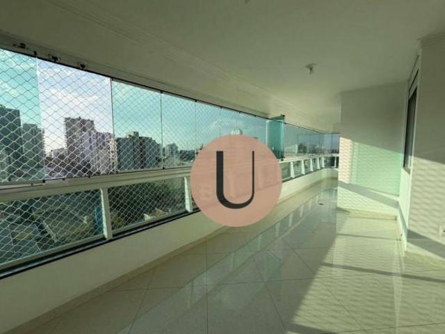 Apartamento 150m² com 3 súites, Varanda Gourmet, 3 Vagas de Garagem com Depósito Jardim do Mar