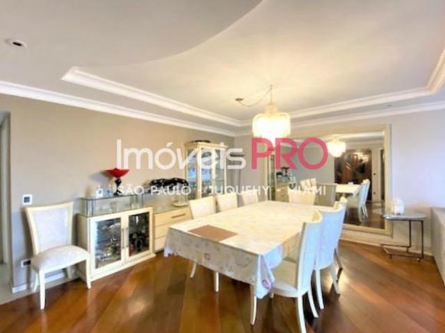 Apartamento 150m² 2 dormitórios para Venda em Moema