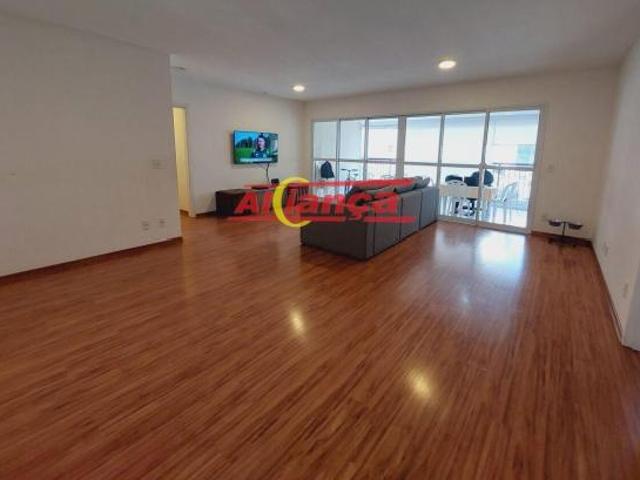 Apartamento 154m² Varanda Gourmet e 3 vagas Jd. Flor da Montanha Guarulhos