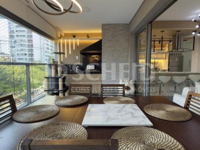 Apartamento 156m², 4 dormitórios, 2 suítes, 3 vagas de garagem, aceita pets, Vila Mariana