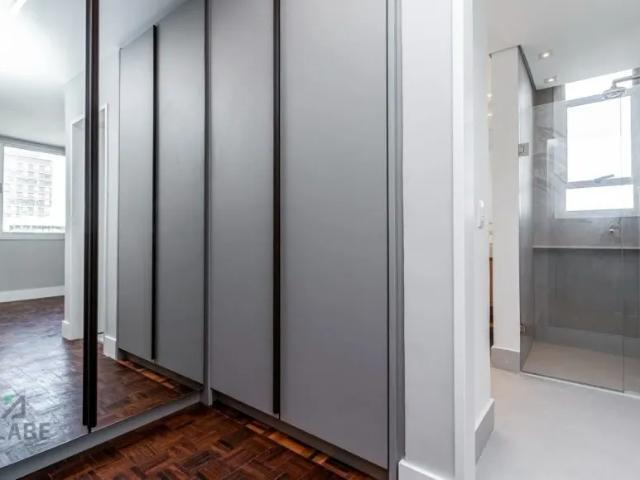 Apartamento 157m² 2 Suítes Reformado à Venda no Itaim Bibi