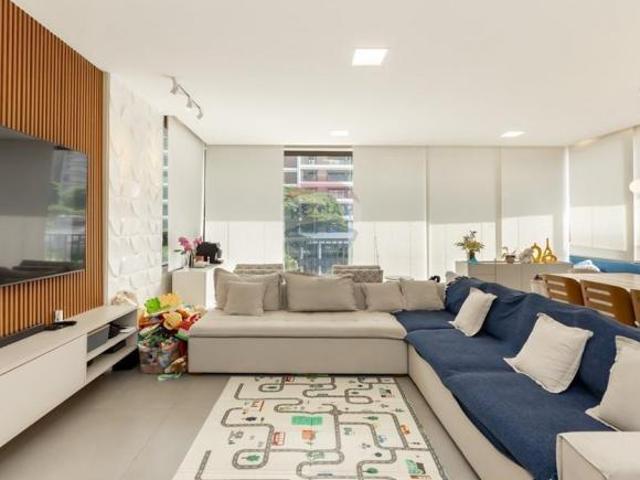 Apartamento 157m², 3 suítes, Brooklin Novo SP