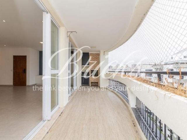 APARTAMENTO 160 M², 4 QUARTOS, 3 VAGAS MOEMA ÍNDIOS VAGAS PARA VISITANTES