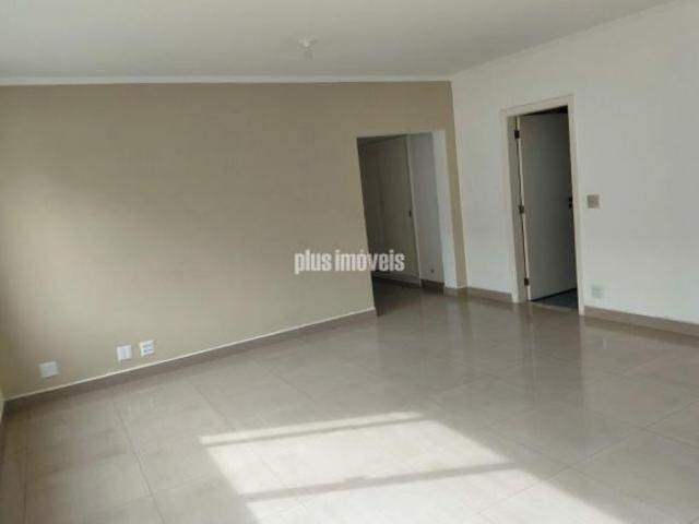 Apartamento 160 m², Paraíso, 3 dormitórios sendo 1 suite, 3 vagas de garagem