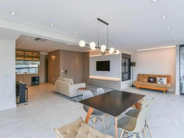 Apartamento 135 m², 2 vagas, e 1 deposito, DE R$ 2.628.000 Por R$ 2.393.000