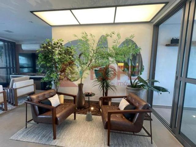 Apartamento 165m2, 3 dorm, 3 suítes, 2 vagas. *Localização Privilegiada