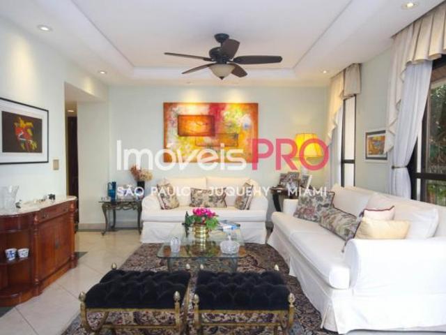 Apartamento 165m² 4 dormitórios para Venda na Vila Nova Conceição