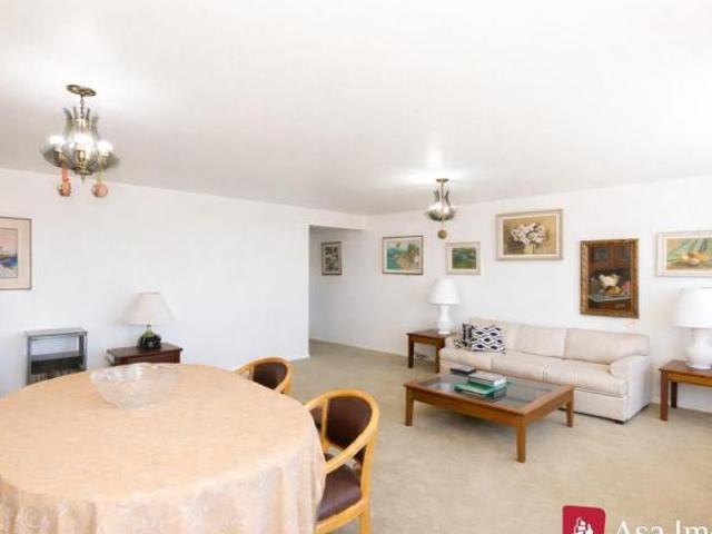 Apartamento 172,71m² e 2 Vagas no Centro de Curitiba