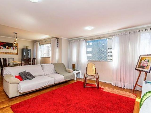 Apartamento 172m², 4 quartos, 1 suíte, 2 vaga. Bairro Batel