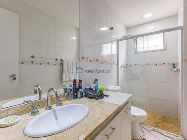 Apartamento 173m², 4 quartos, 1 suíte, 2 vagas Campo Belo