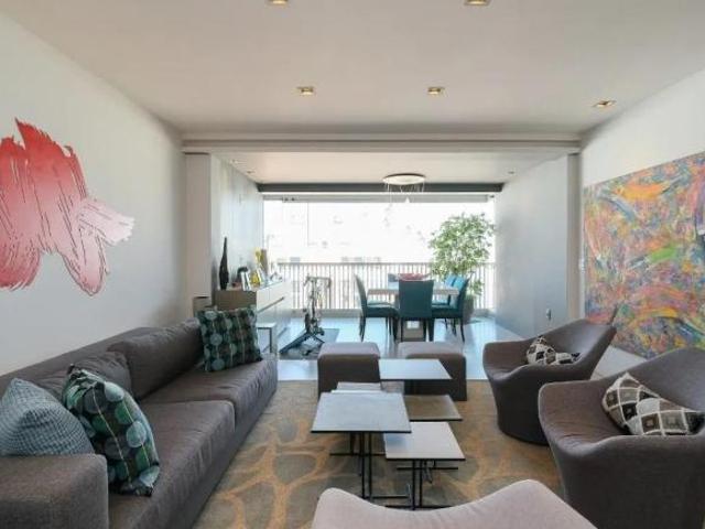 Apartamento 175M², 3Q, 3 Suítes, 4 Banheiros, 2 Vagas, Varanda, Academia, Piscina, Churrasqueira, Co
