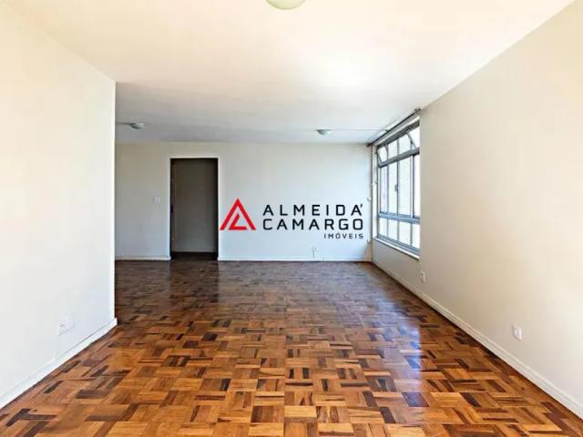 Apartamento 178m² 3 Dormitórios sendo 1 suíte, 3 banheiros, 2 vagas