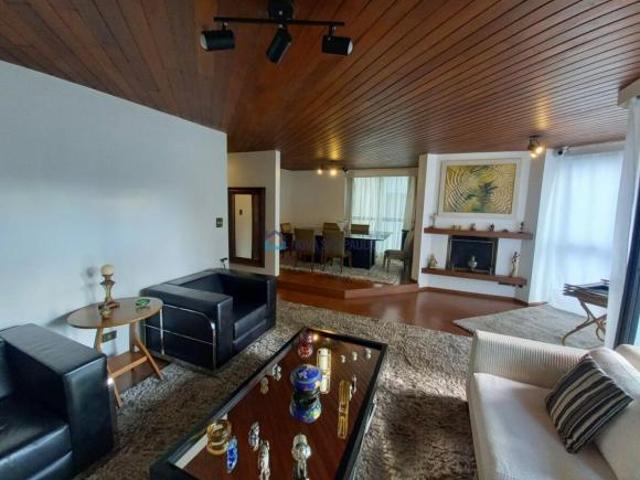 Apartamento 180 m² 03 dormitórios 03 suites 03 vagas Moema