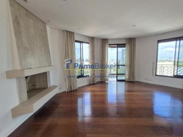 Apartamento, 180m² 4 Dormitórios, 2 Suítes, 2 Vagas, Varanda com Vista Vila Mariana