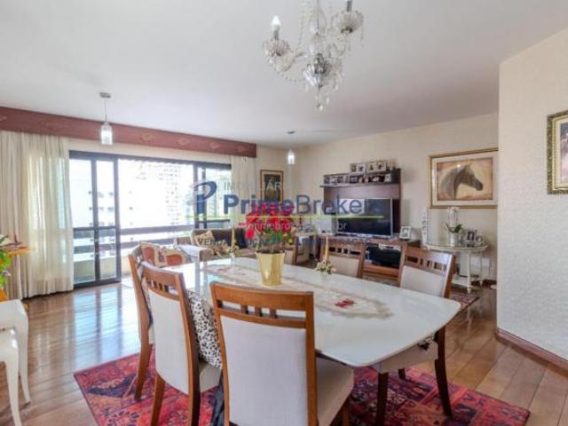 Apartamento, 180m² 4 Dormitórios, 2 Suítes, 2 Vagas, Móveis Planejados e Vista para Cidade Moema