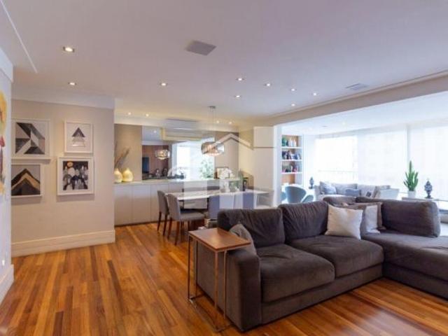Apartamento 181 m2 4dormitorios 3 vagas venda Moema SP