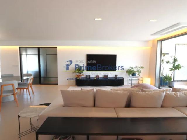 Apartamento, 181m² 3 Dormitórios 3 Suítes, 3 Vagas, Varanda Vila Mariana