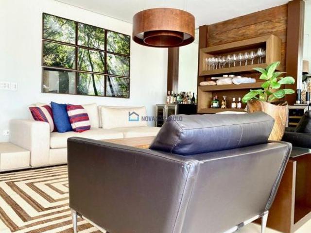 Apartamento 185m² 3 Suítes 3 Vagas Itaim Bibi